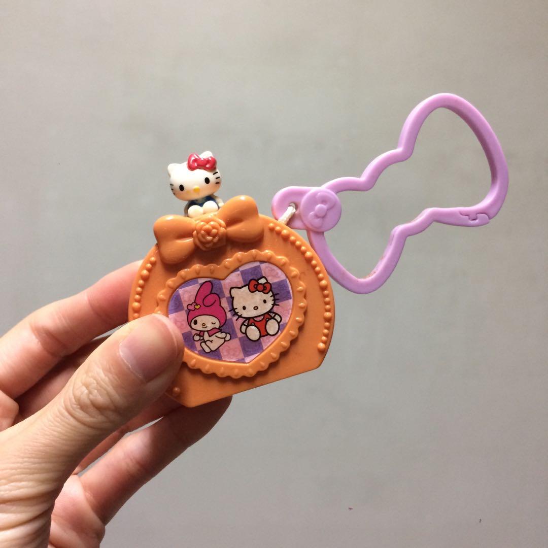 Hello Kitty Keychain Vintage Self-inking Stamp, Design & Craft, Craft ...