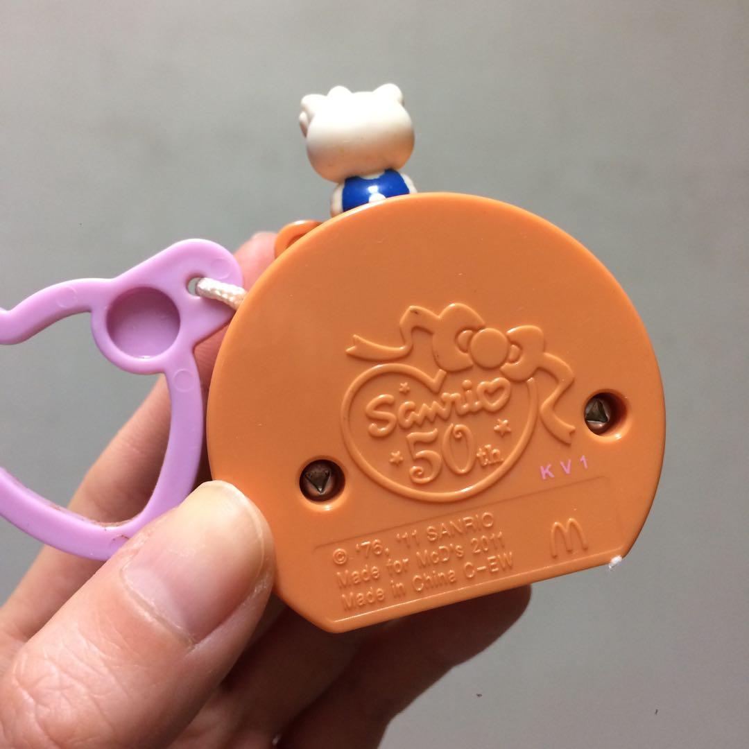 Hello Kitty Keychain Vintage Self-inking Stamp, Design & Craft, Craft ...