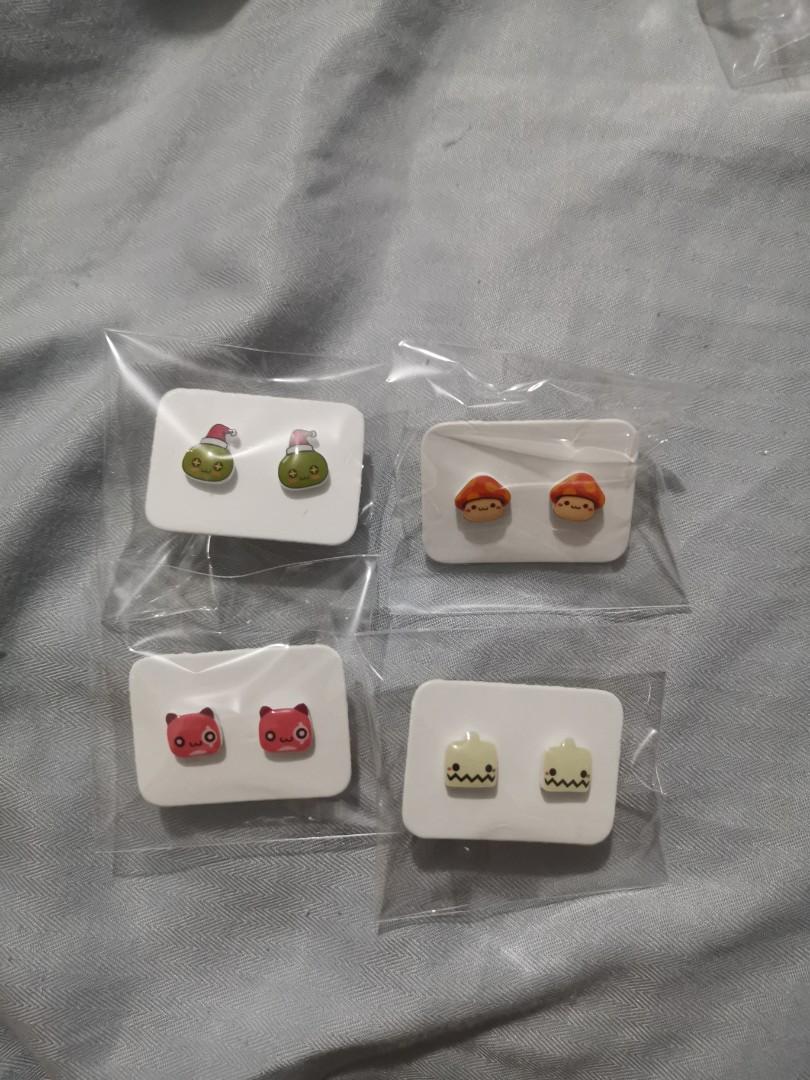 Maplestory earrings, Women's Fashion, Jewelry & Organisers, Earrings on ...