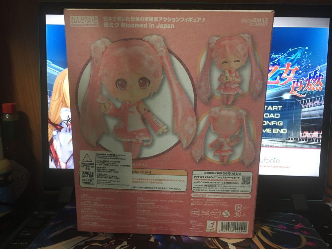 Nendoroid 500 Sakura Miku: Bloomed in Japan, Toys & Games, Bricks ...