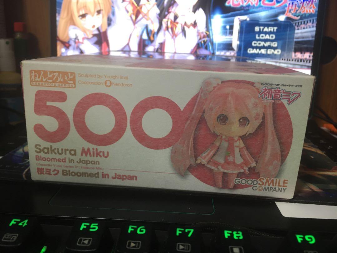 Nendoroid 500 Sakura Miku: Bloomed in Japan, Toys & Games, Bricks ...