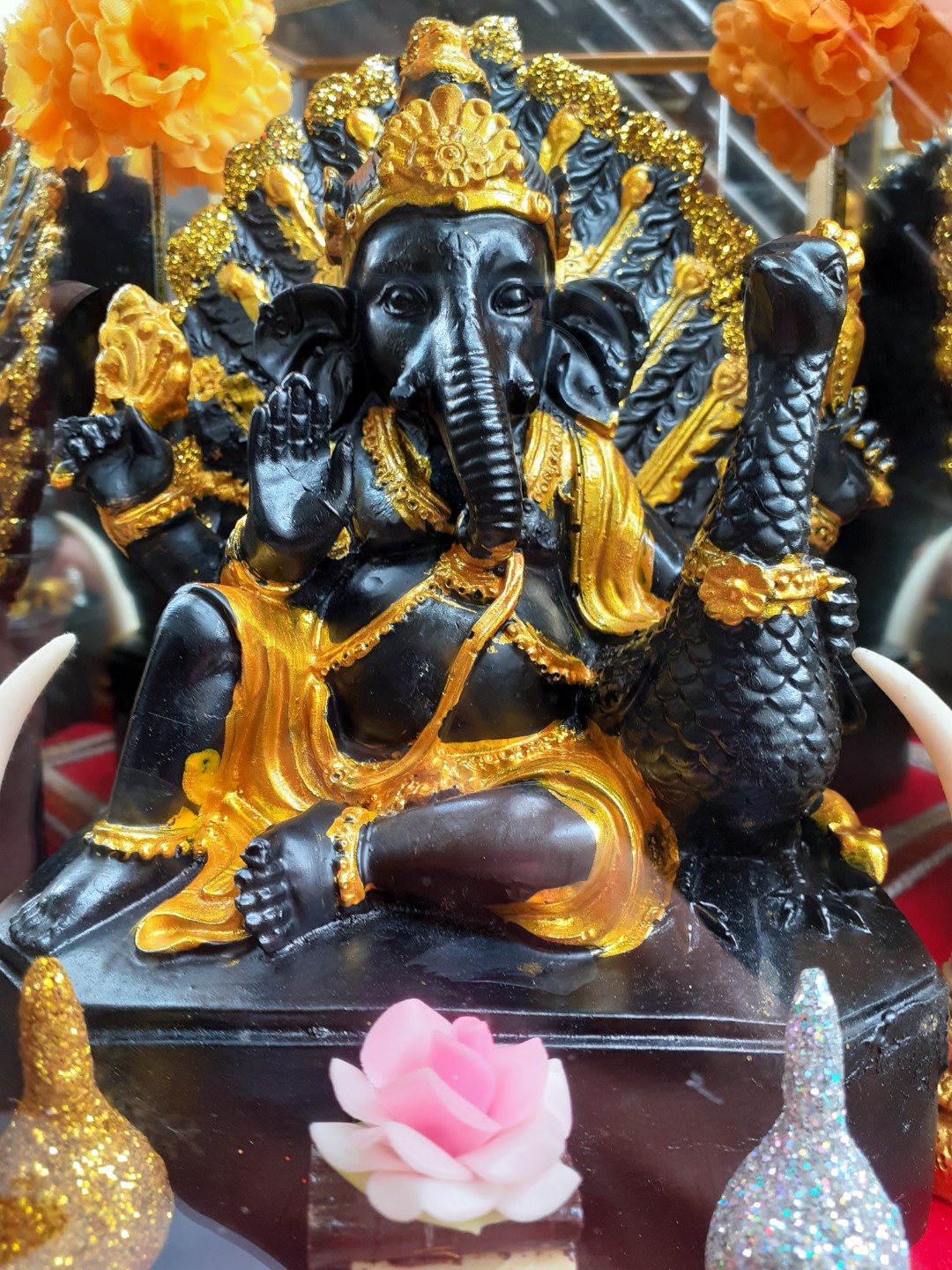 Phra Pikanet / Ganesha Sitting With Peacock Bucha / Amulet, Everything ...