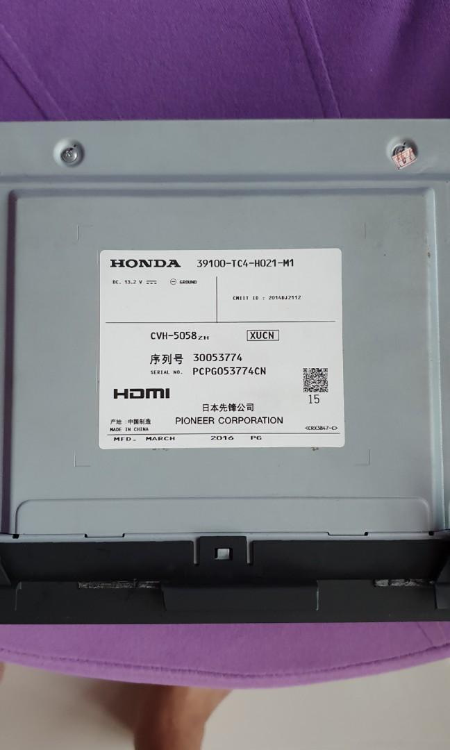 Honda HRV OEM Head unit, Car Accessories, Accessories on Carousell