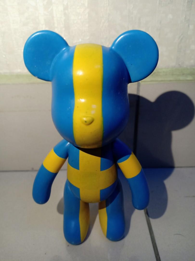 Popobe/moodybear figure, Hobbies & Toys, Toys & Games on Carousell