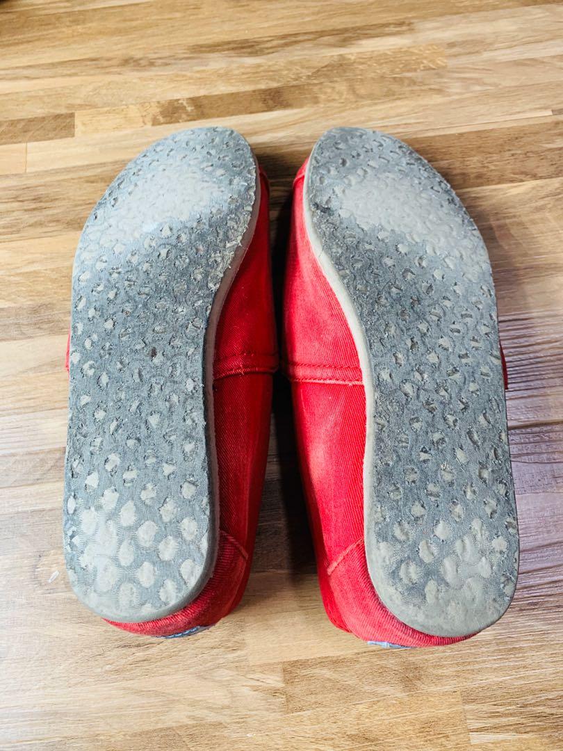 Toms Red Shoe, Men's Fashion, Footwear, Dress Shoes on Carousell