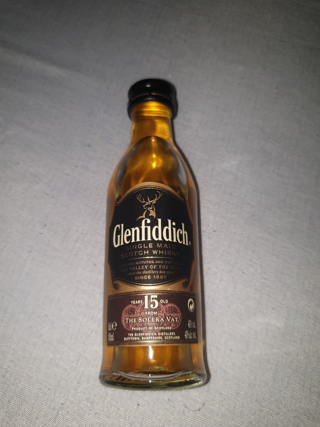 Glenfiddich mini Single malt scotch whisky 15 years, Food & Drinks ...