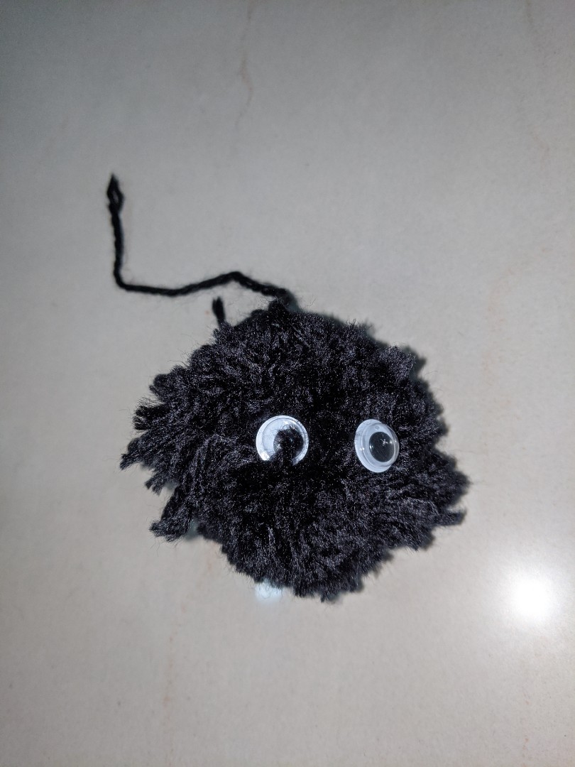 Susuwatari (Spirited Away) in My Neighbor Totoro, Hobbies & Toys ...