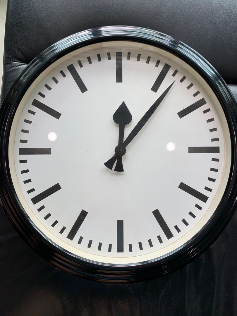 Wall Clock, Mobile Phones & Gadgets, Wearables & Smart Watches on Carousell