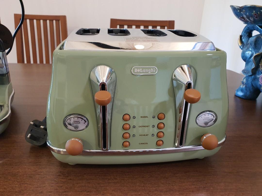 Delonghi coffee machine & toaster, TV & Home Appliances, Kitchen ...