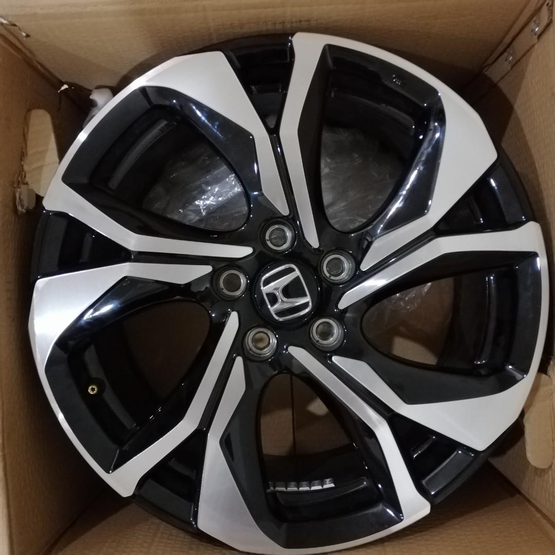 Honda HR-V RS original 18 rim, Auto Accessories on Carousell