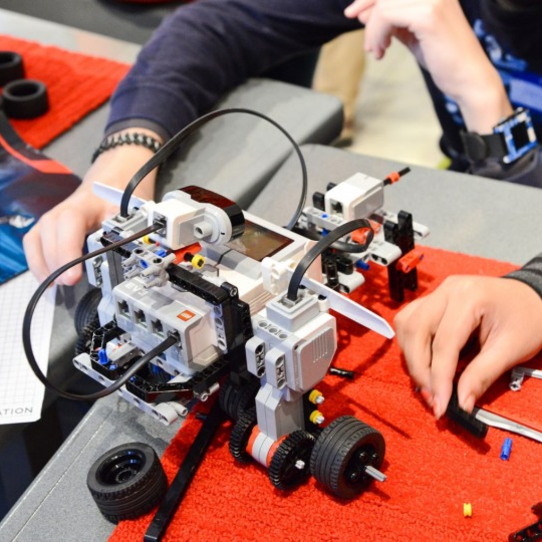 Robotics lessons / classes, Everything Else on Carousell Robotics lessons / classes, Everything Else on Carousell