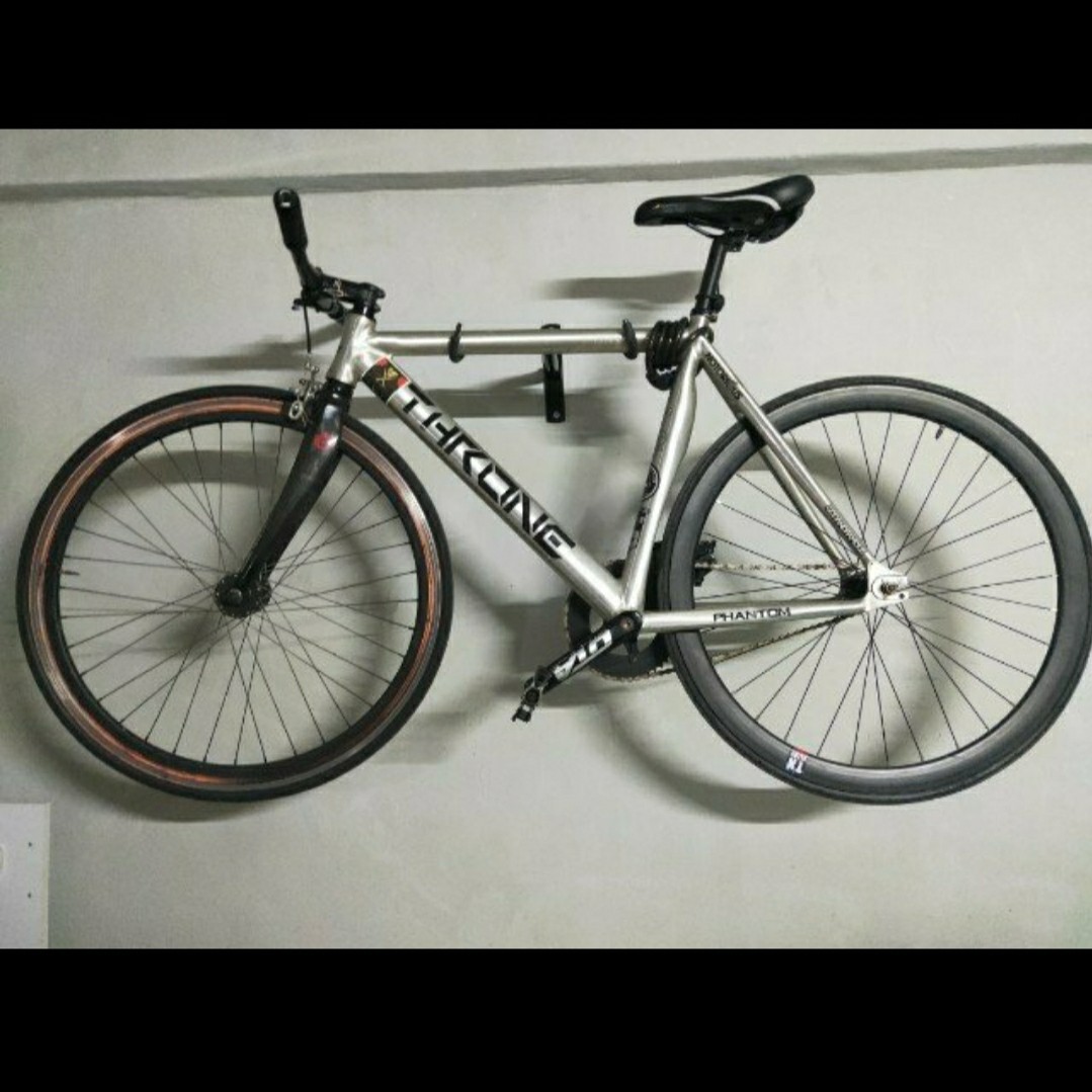 Throne Phantom, Sports Equipment, Bicycles & Parts, Bicycles on Carousell