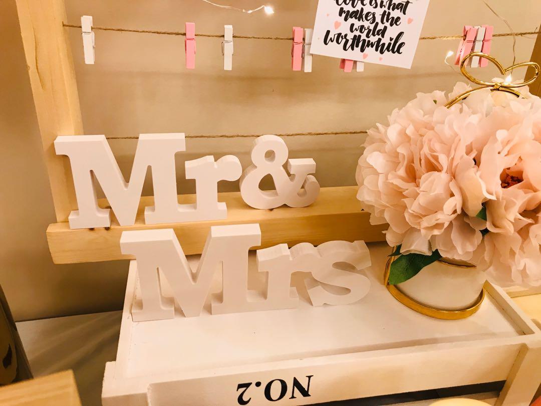 Wedding photo table display, Hobbies & Toys, Stationery & Craft ...