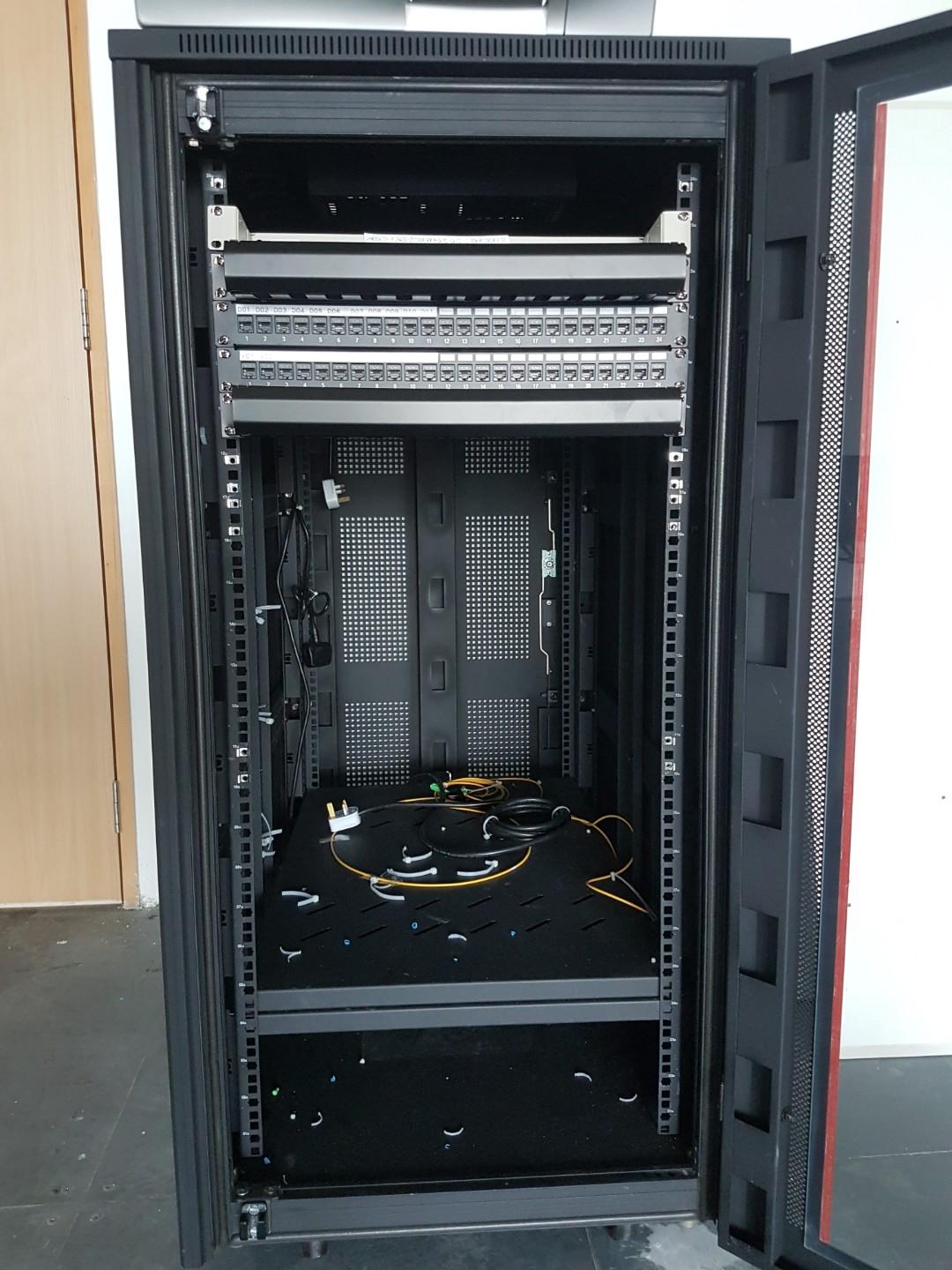 24U Sever Network Rack Cabinet, Computers & Tech, Parts & Accessories ...