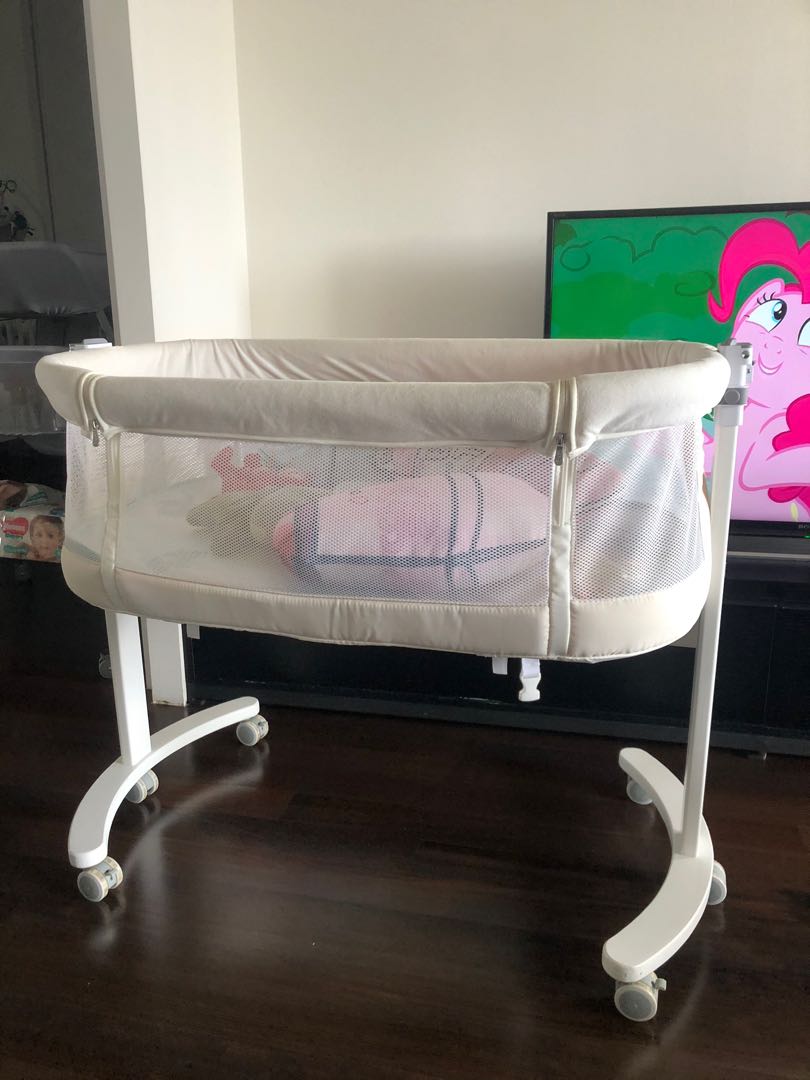 Baby Cot, Babies & Kids, Baby Nursery & Kids Furniture, Cots & Cribs on ...