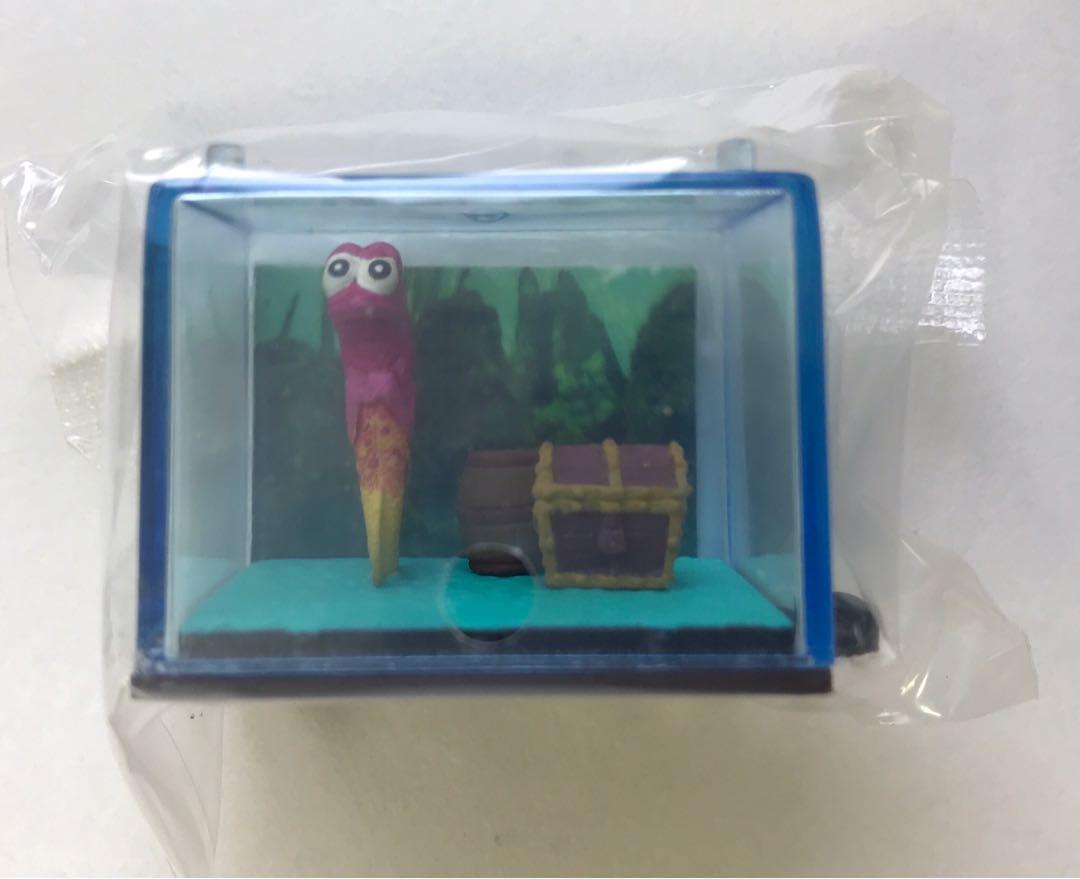 Finding Nemo - pink fish toy capsule, Hobbies & Toys, Toys & Games on ...