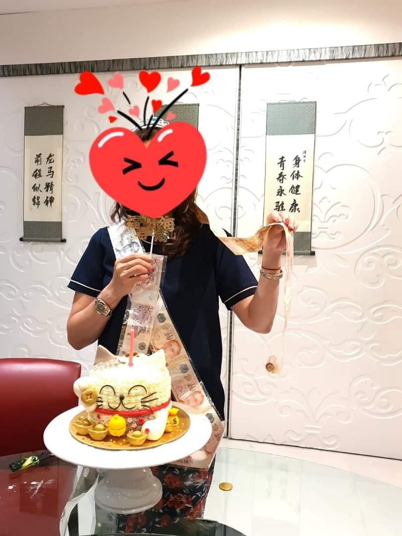 Fortune Cat Money Pulling Cake, Food & Drinks, Homemade Bakes on Carousell