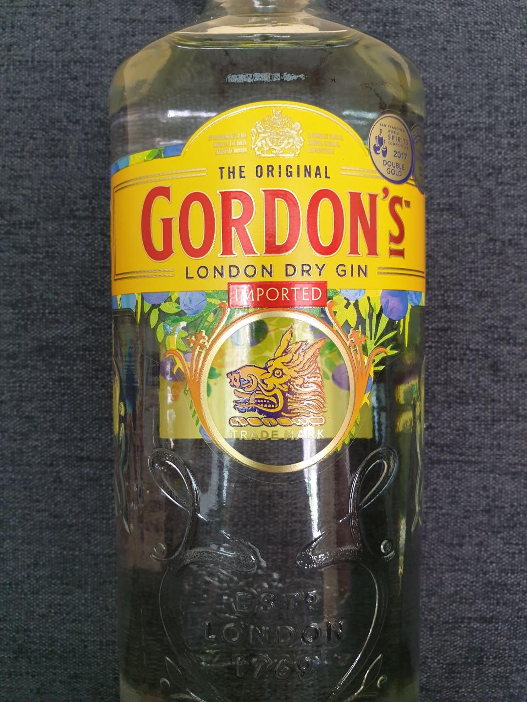 Gordon's London Dry Gin 1L, Food & Drinks, Alcoholic Beverages on Carousell
