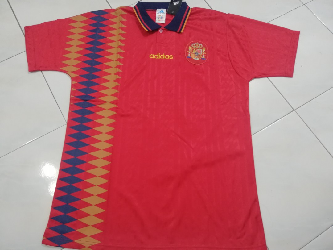 Spain 1994 home kit, Men's Fashion, Activewear on Carousell