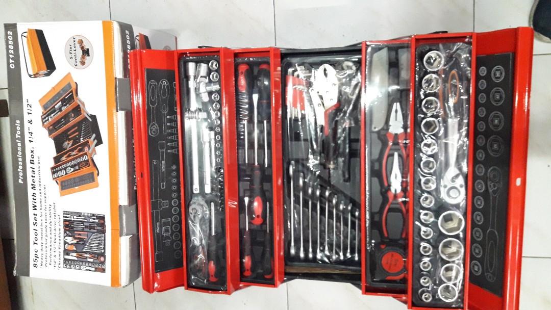 85pcs Professional Tools Set with Metal Box Socket Dual Drive Rachet ...