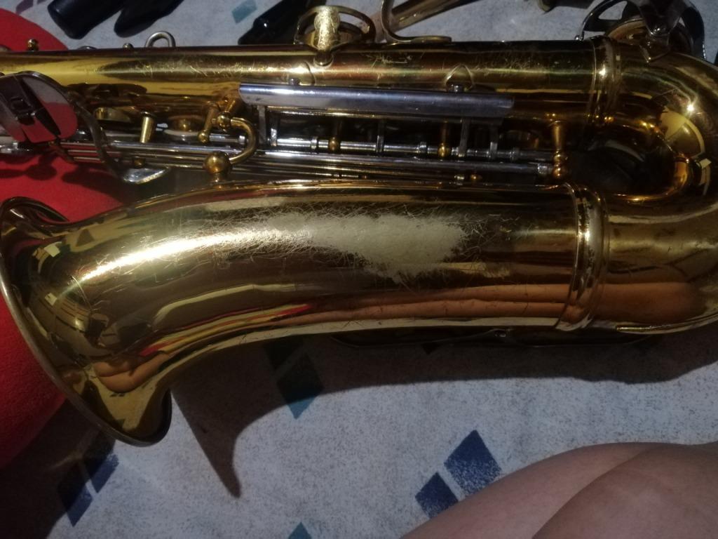 Conn 20M Alto Saxophone, Hobbies & Toys, Music & Media, Musical ...