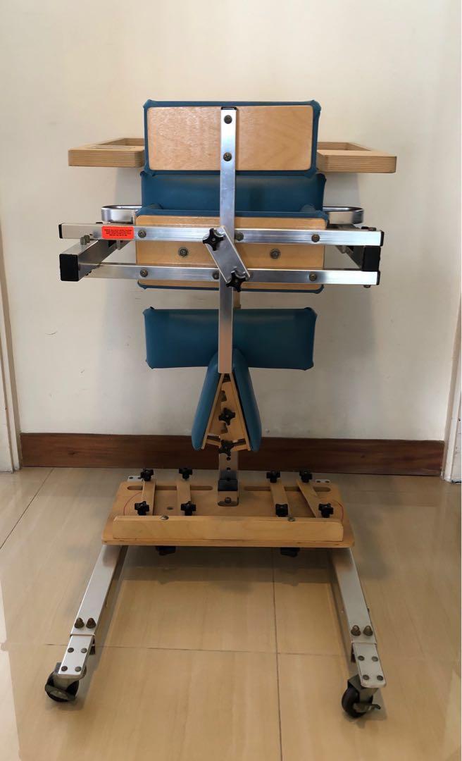 Kaye small vertical stander VS1, Health & Nutrition, Assistive ...