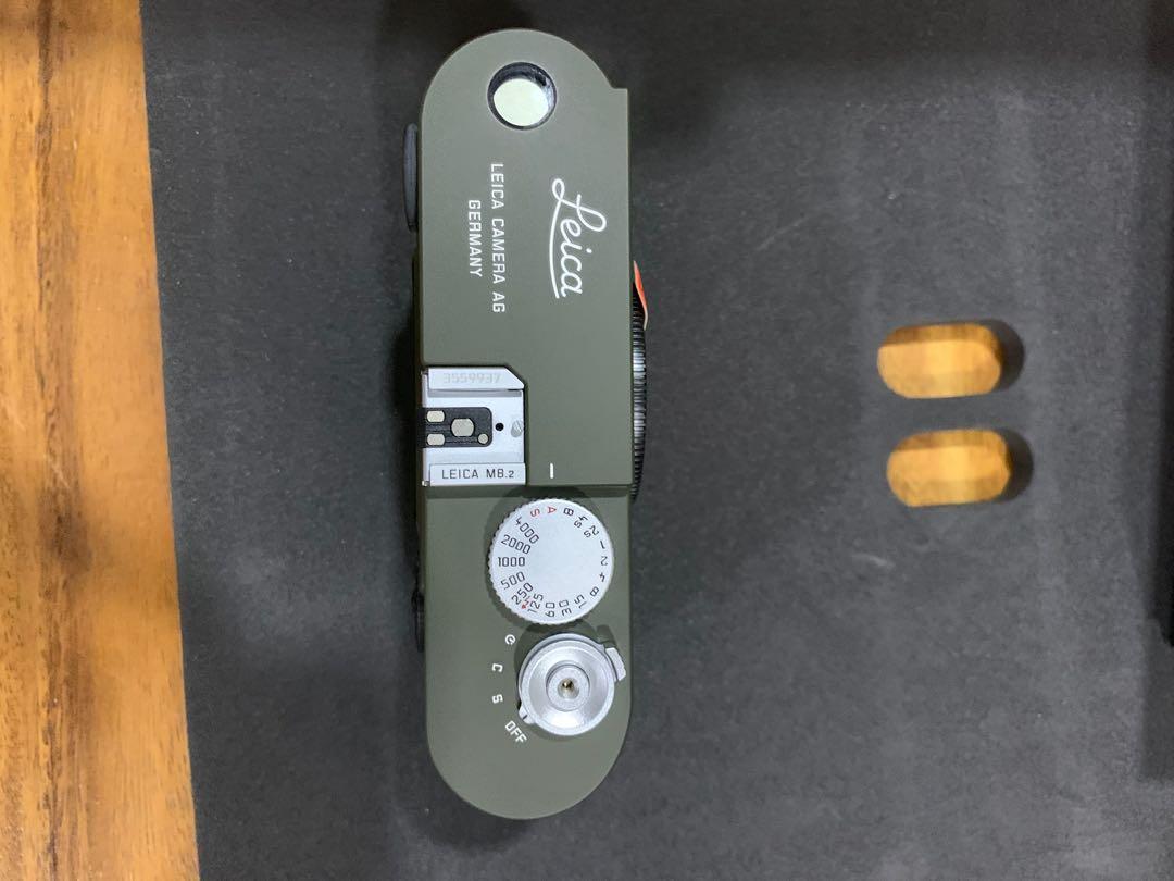 Leica M8.2 Safari Edition Full Kit, Photography, Lens & Kits on Carousell