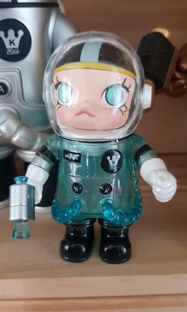 MOLLY Alien, Hobbies & Toys, Toys & Games on Carousell