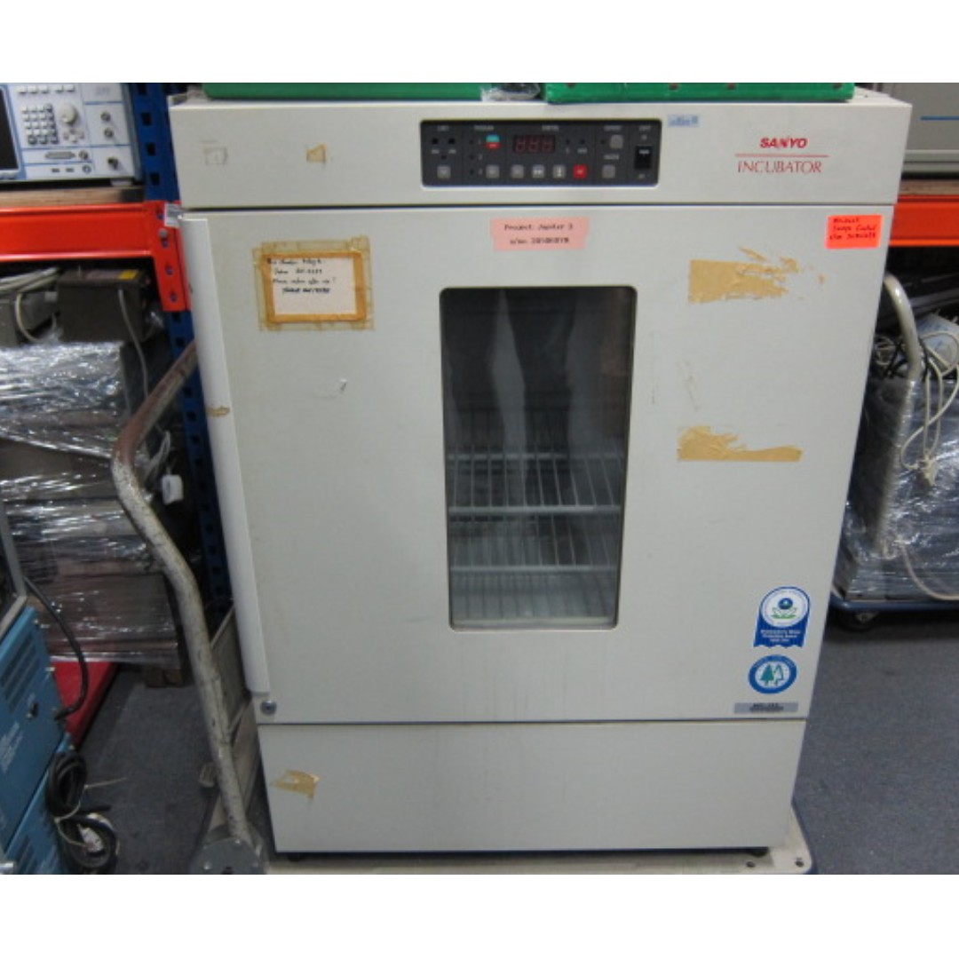 Sanyo MIR-153 Cooled Incubator, 126L, Everything Else on Carousell
