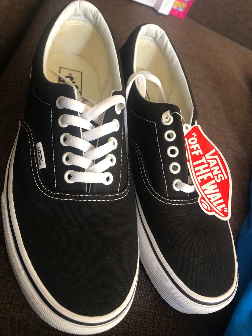 Vans classic brand new no box, Men's Fashion, Footwear, Sneakers on ...