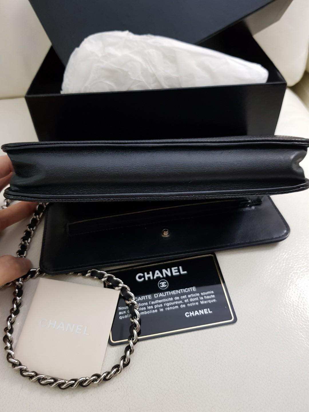 Chanel wallet on chain, Women's Fashion, Bags & Wallets, Purses ...