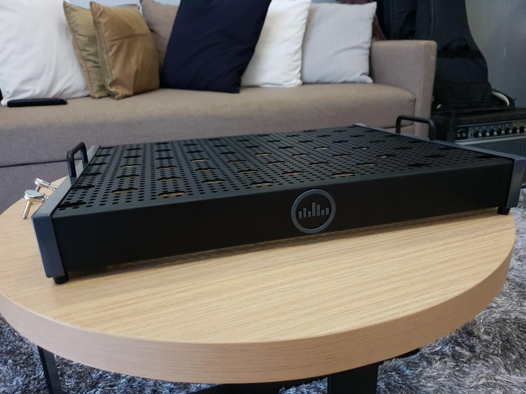 Temple audio board Trio 21, Hobbies & Toys, Music & Media, Music ...