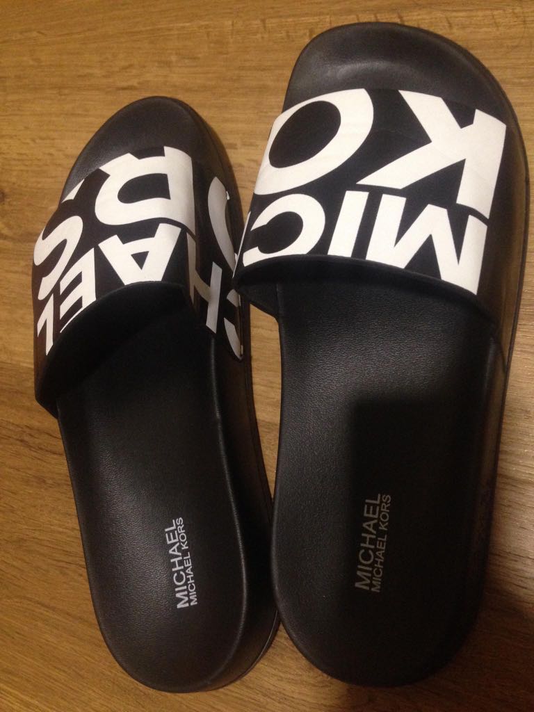 MK slides, Women's Fashion, Footwear, Flipflops and Slides on Carousell