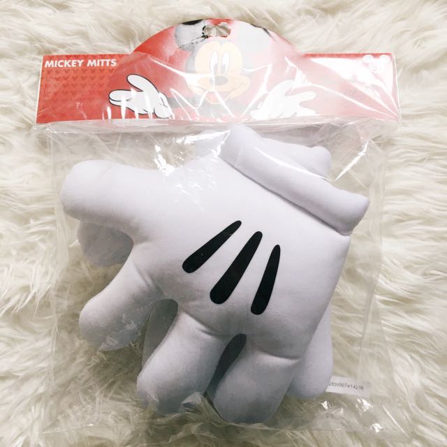 [NEW!] Mickey Mouse Mitts Disneyland Hong Kong, Hobbies & Toys, Toys ...