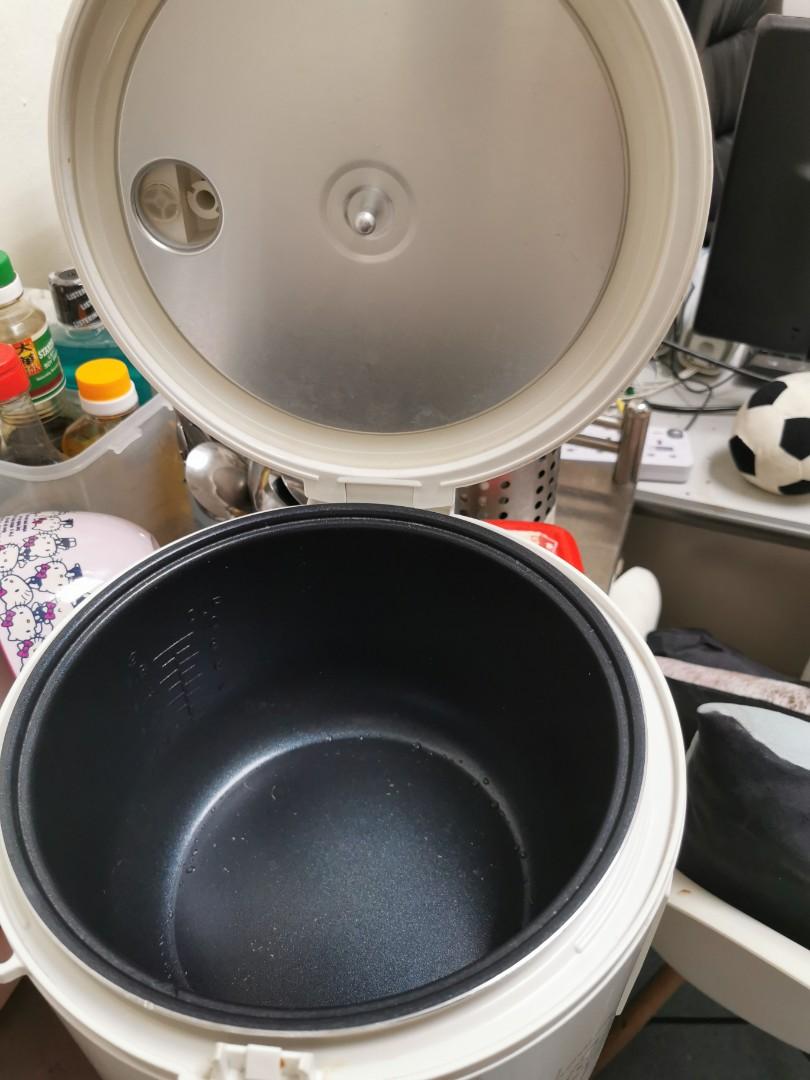 Panasonic Rice Cooker + Cornwell water flask, TV & Home Appliances ...