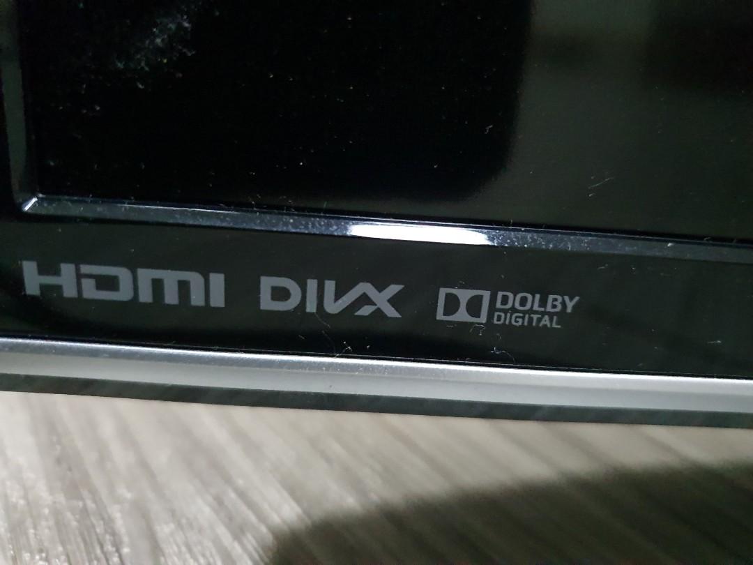 SHARP Aquos 29" TV Screen, TV & Home Appliances, TV & Entertainment, TV on Carousell