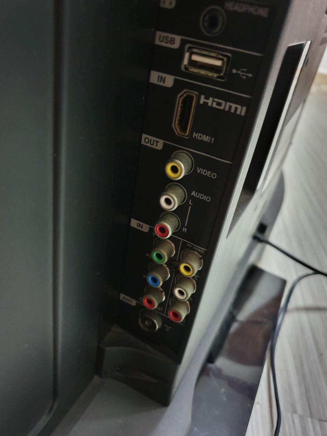 SHARP Aquos 29" TV Screen, TV & Home Appliances, TV & Entertainment, TV on Carousell