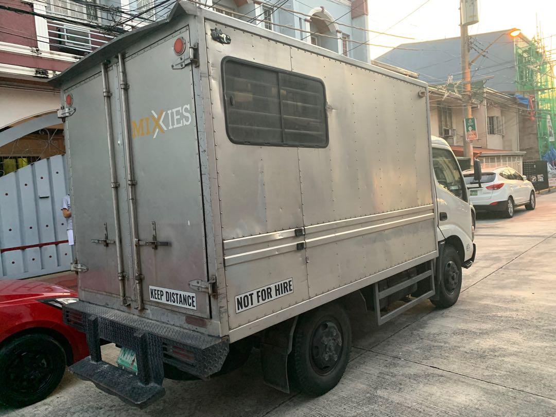 2010 Hino 300 series elf truck aluminum van manual diesel nice engine ...