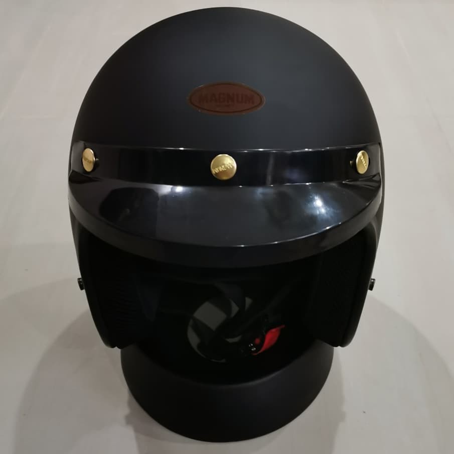 Magnum Helmet, Motorcycles, Motorcycle Accessories on Carousell