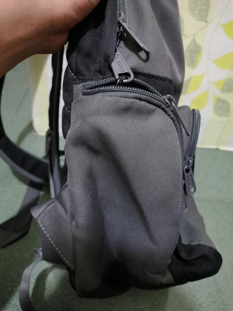 Hawk Backpack original gray black, Men's Fashion, Bags, Backpacks on ...