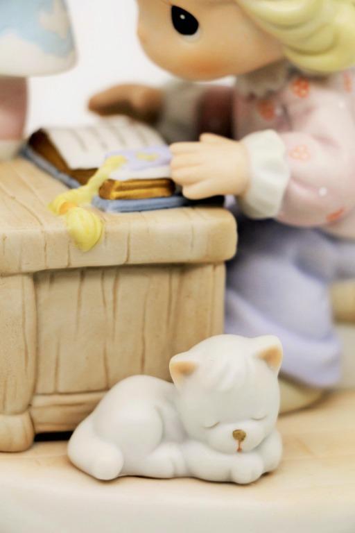 Precious Moments HE IS MY GUIDING LIGHT 550021 - Girl Reading Bible ...