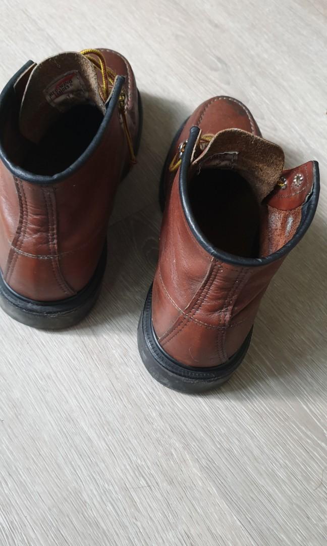 Red Wing 8249 Safety Boot, Men's Fashion, Footwear, Boots on Carousell