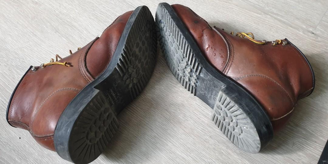 Red Wing 8249 Safety Boot, Men's Fashion, Footwear, Boots on Carousell