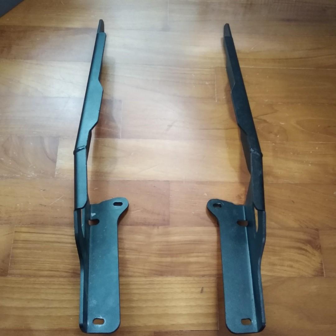 Yamaha MT-10 Givi SR2129 top box rack, Motorcycles, Motorcycle ...