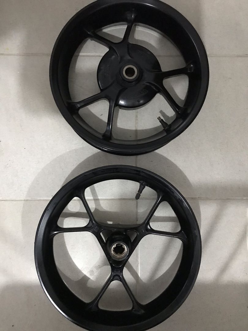 Aerox 2018 stock mags, Motorbikes, Motorbike Parts & Accessories, Other ...