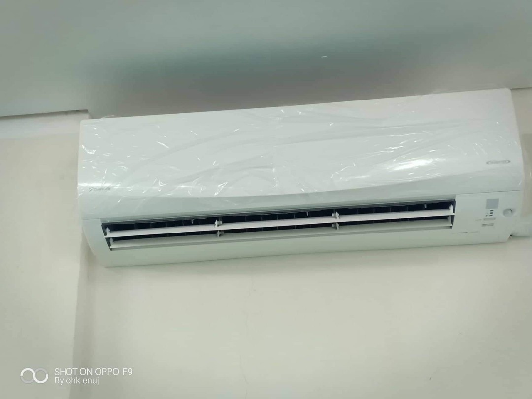 Aircon split type inverter and non- inverter, TV & Home Appliances ...