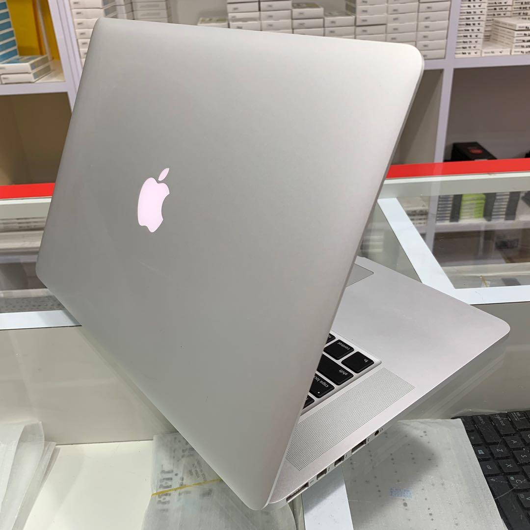 Apple MacBook Pro 15" Retina (MacBook Pro 10.1 / Mid 2012) - (3rd Gen ...
