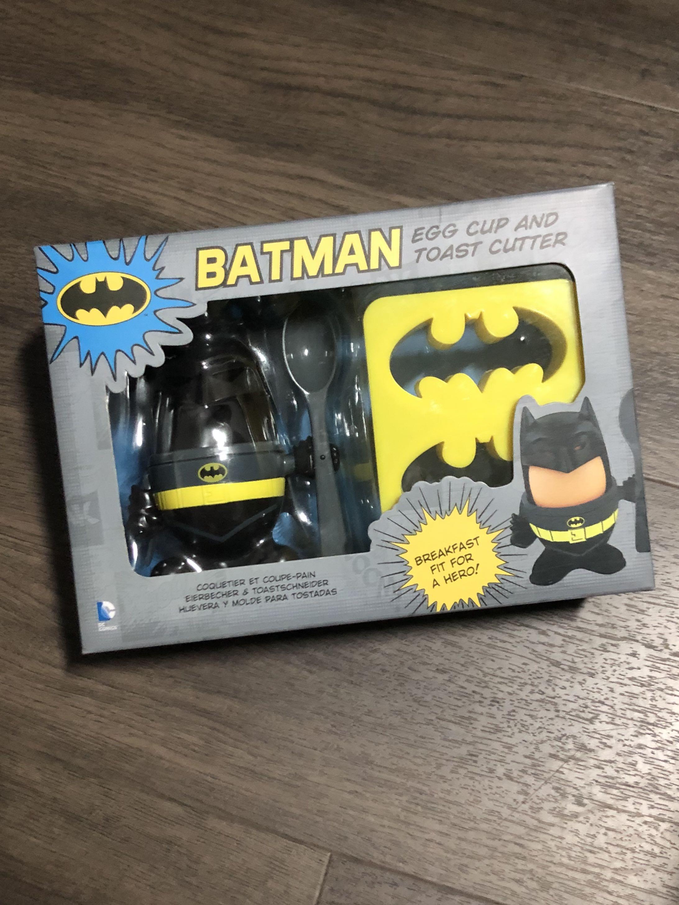 DC Comics Official Batman Topper, Egg Cup and Bat Logo Toast Cutter ...