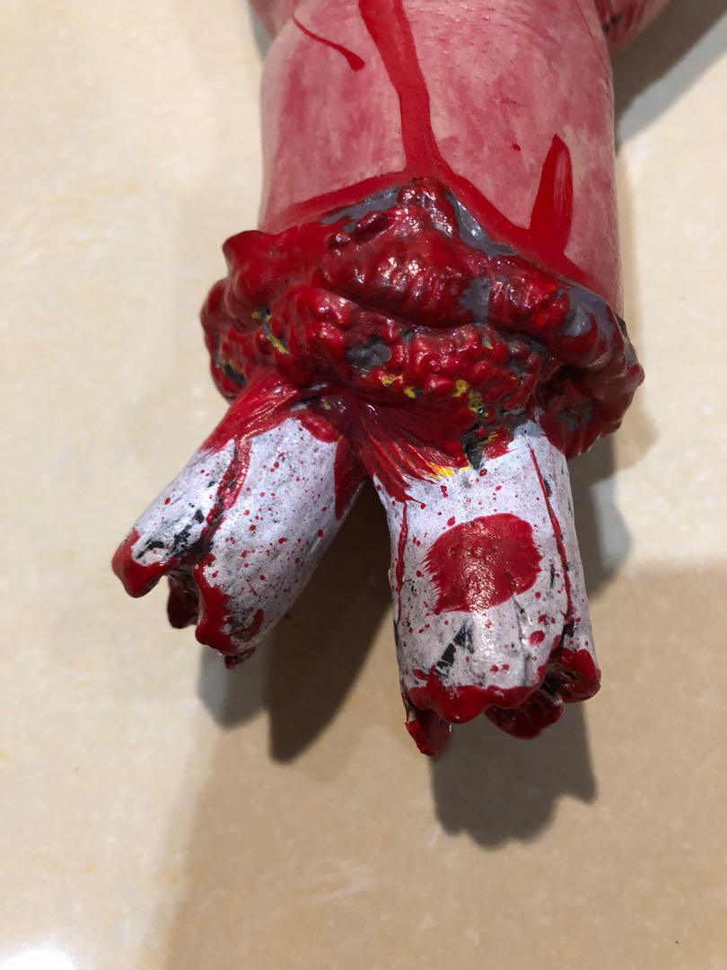 Halloween rubber human hand ( Real Size) / Tangan Getah Hantu, Hobbies ...
