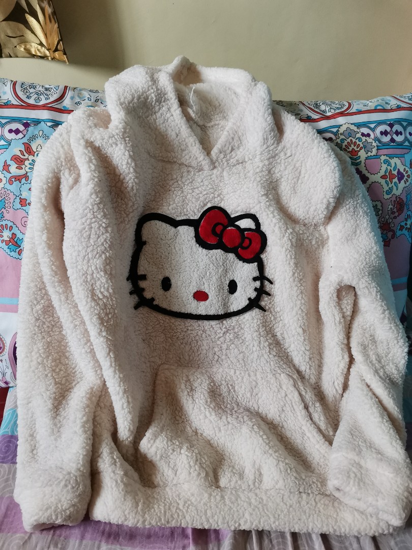 Hello kitty jacket, Women's Fashion, Coats, Jackets and Outerwear on ...